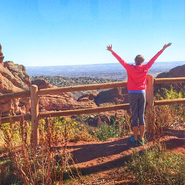 How to Start Running in the Morning + 7 Benefits to Morning Workouts