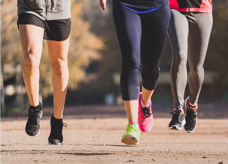 How Many Steps In a Mile Walking? Or Running?