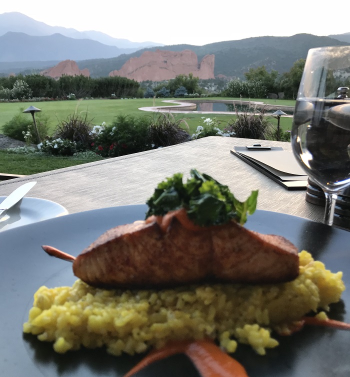 20 Best Ways to Socialize Without Food in 2026