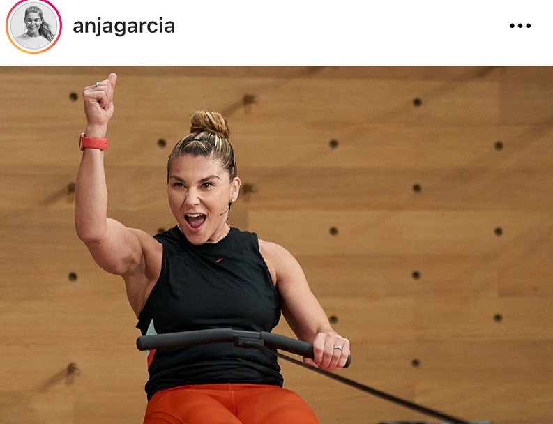 9 Best Running Hairstyles for All Hair Lengths (Photos)