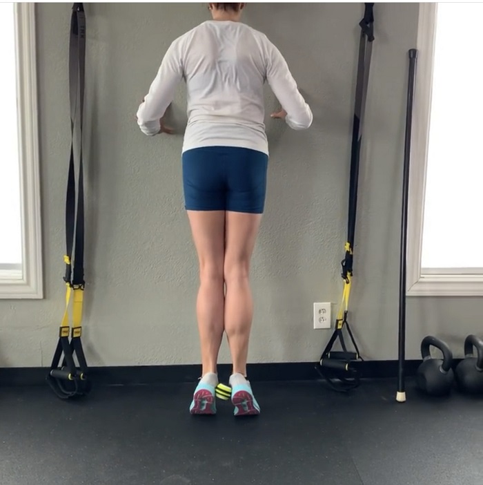10 Best Ankle Strengthening Exercises for Runners (A Visual Guide)