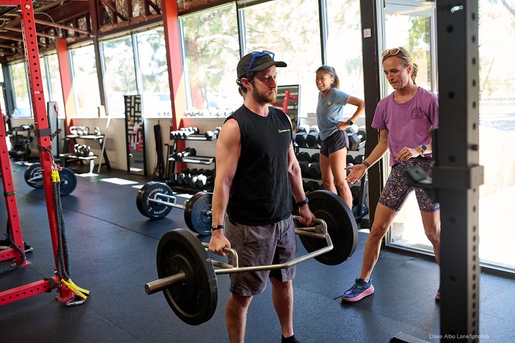 A Complete Beginner's Guide to Progressive Overload Training