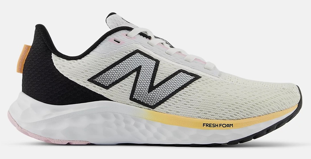 Best New Balance Walking Shoes for Serious Walkers (Or Standing All Day ...