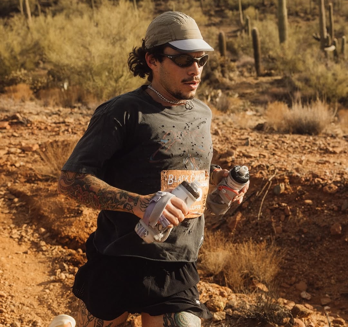 8 Best Running Water Bottles for 2025 (Handhelds We Love)