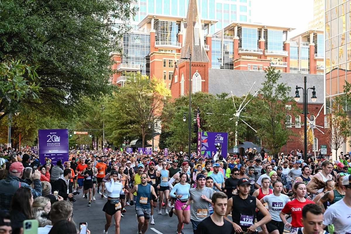 11 Best Fall Marathons in the US for 2025 | RunToTheFinish