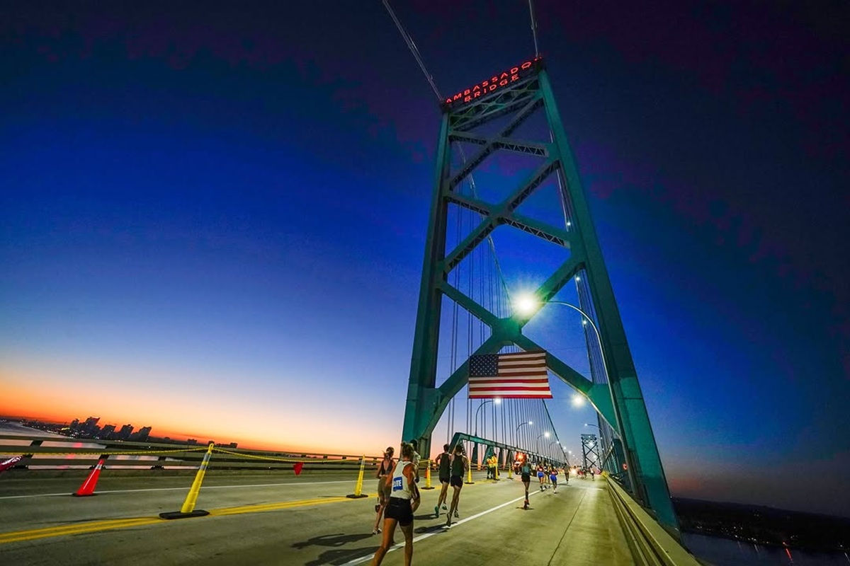 11 Best Fall Marathons in the US for 2025 | RunToTheFinish