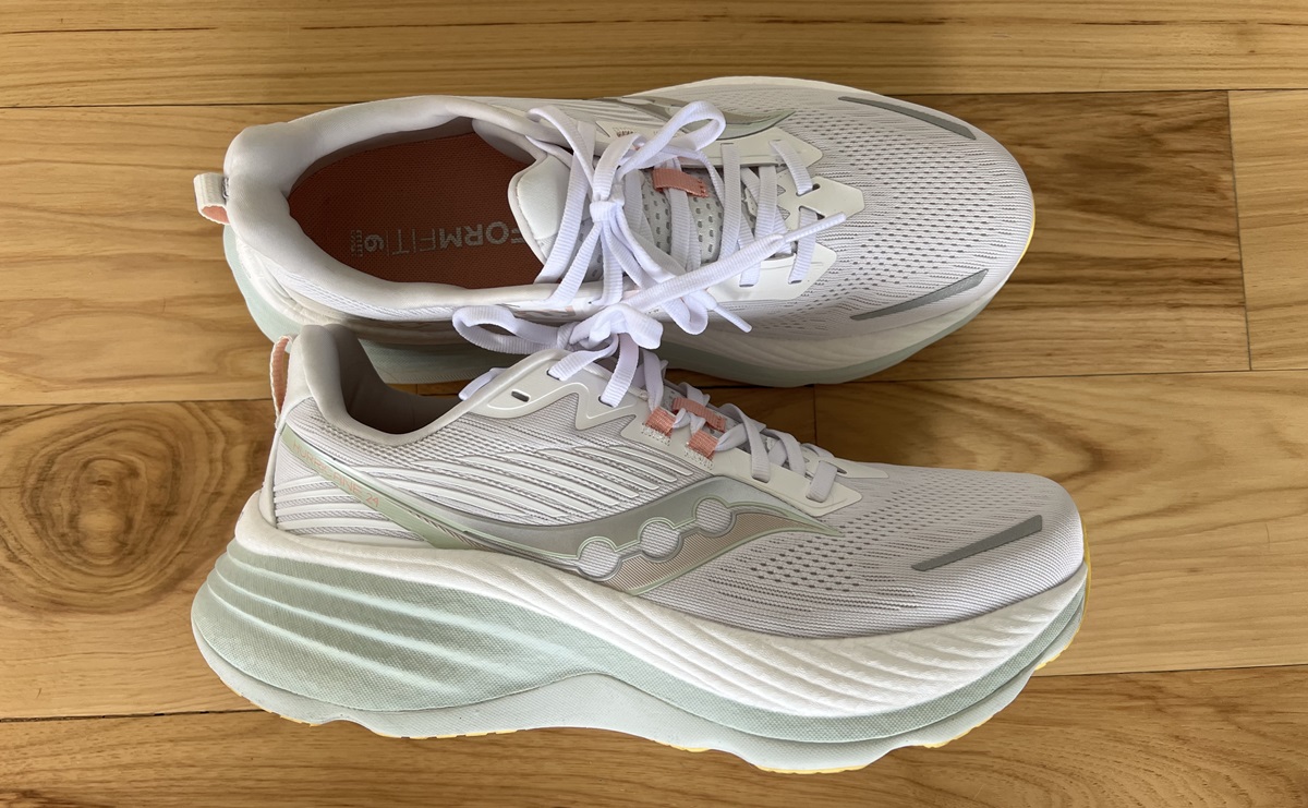 10 Best Running Shoes for High Arches (+Exercises)