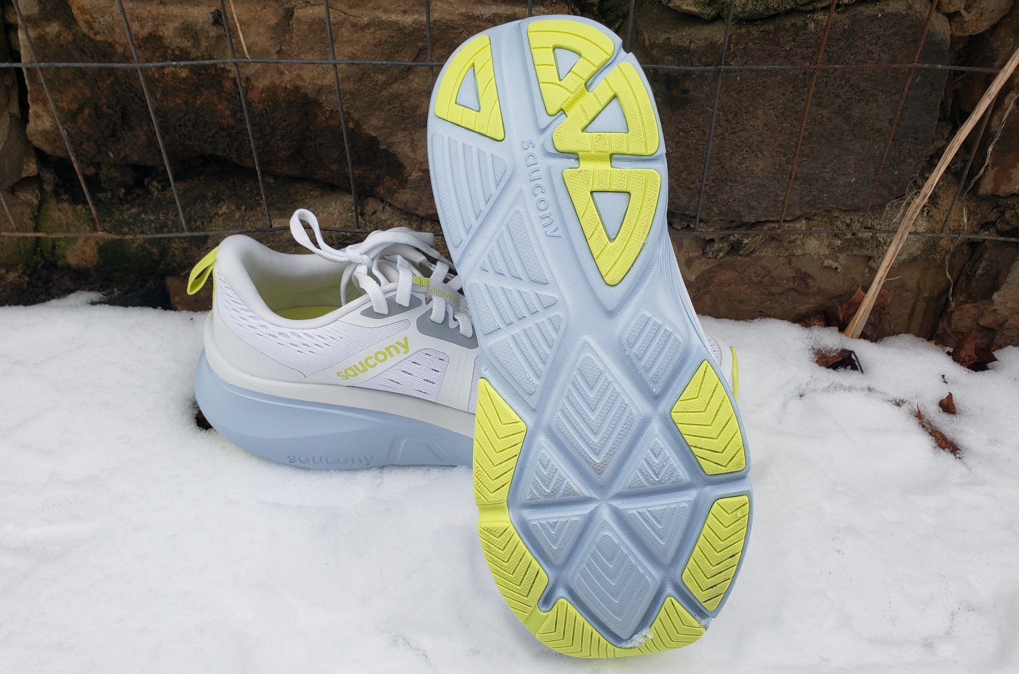 Saucony Guide 18 Review | Staying the Course - RunToTheFinish