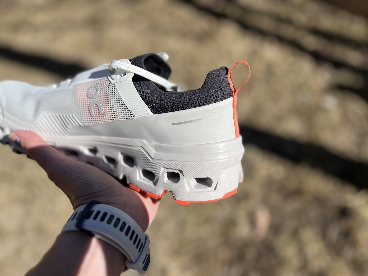 On Cloudultra 2 Review | Feeling The Trail - RunToTheFinish