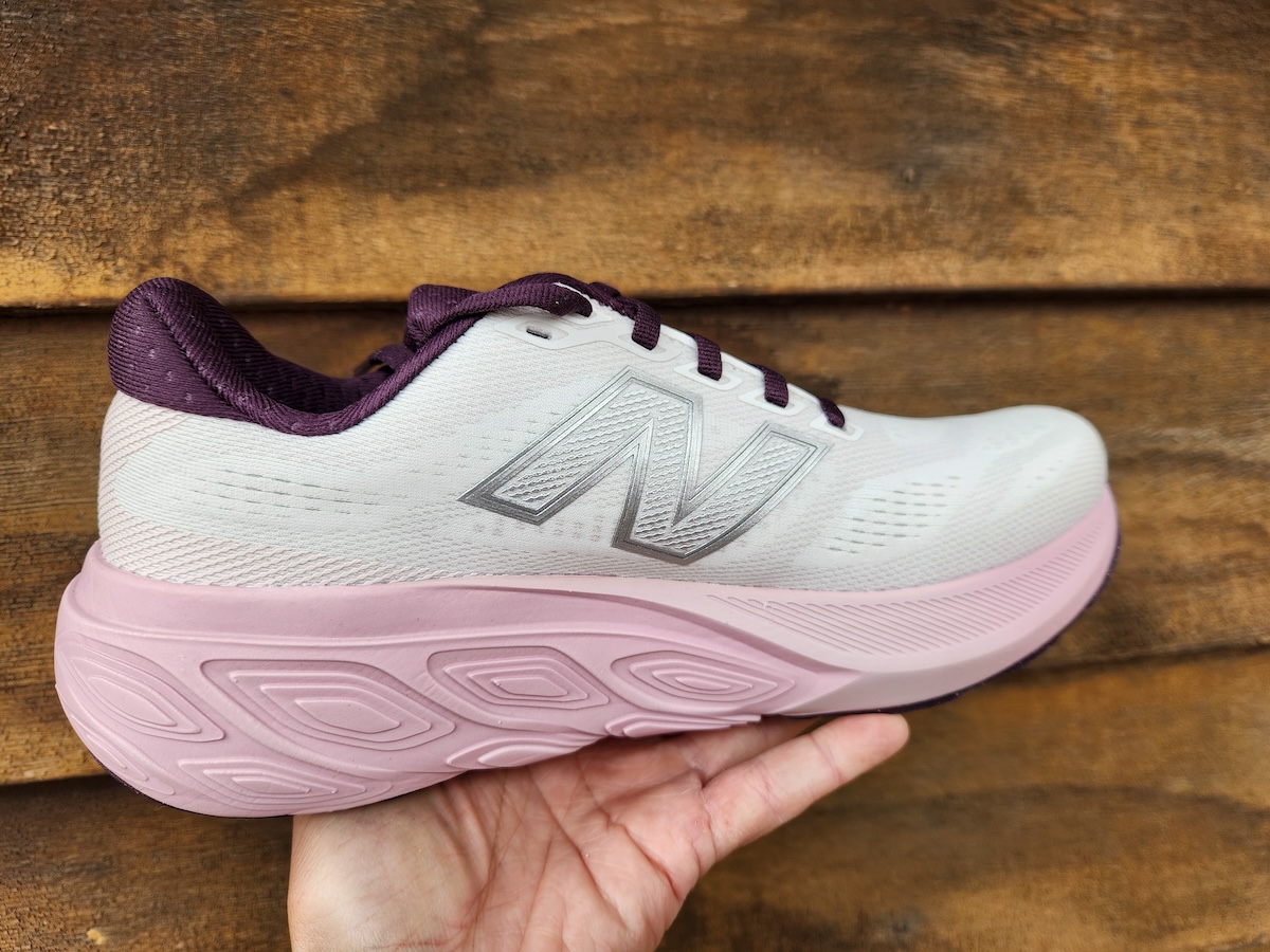 Best New Balance Walking Shoes for Serious Walkers (Or Standing All Day ...