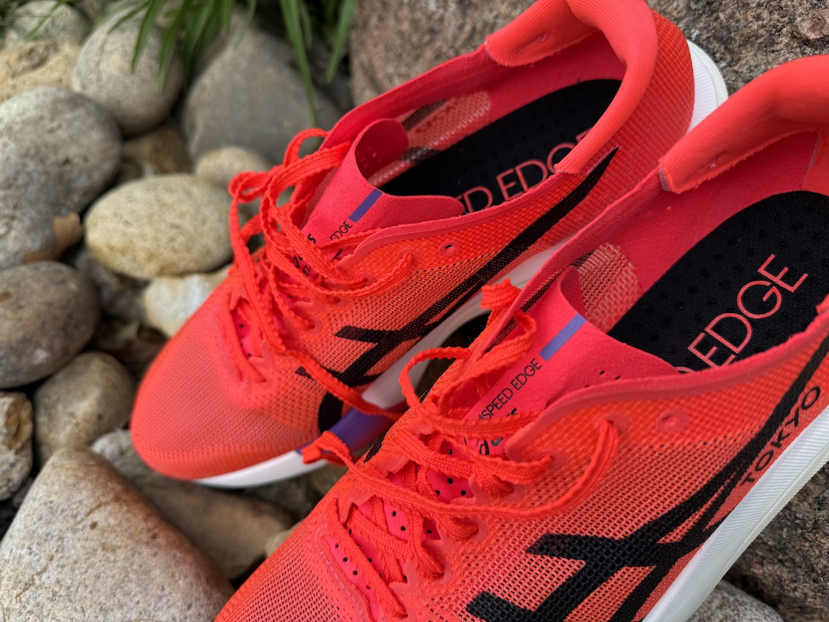 ASICS Metaspeed Sky vs Edge Tokyo Review - RunToTheFinish